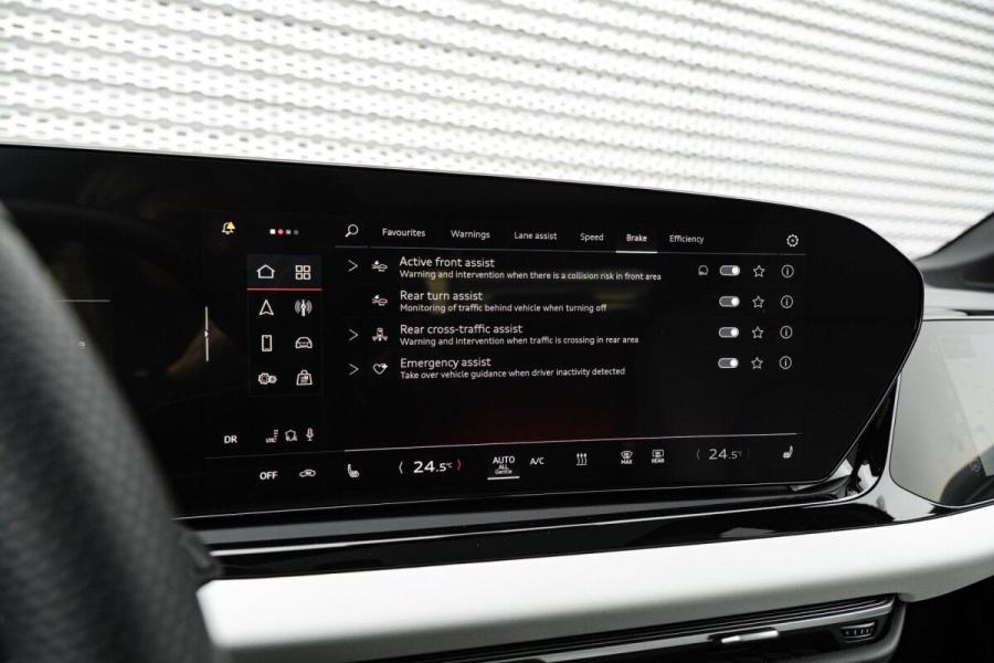 Brūns Audi A6 2025 Mārupe, ar dzinēja tilpumu 2.00 L un nobraukumu 14 tūkst. km par 70490 €, foto 24 vietnē AUTOMOTO.COM.LV