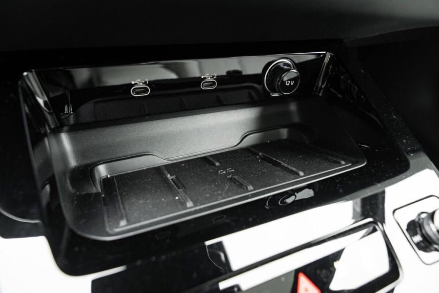 Brūns Audi A6 2025 Mārupe, ar dzinēja tilpumu 2.00 L un nobraukumu 14 tūkst. km par 70490 €, foto 30 vietnē AUTOMOTO.COM.LV
