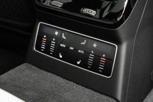 Brūns Audi A6 2025 Mārupe, ar dzinēja tilpumu 2.00 L un nobraukumu 14 tūkst. km par 70490 €, foto 34 vietnē AUTOMOTO.COM.LV