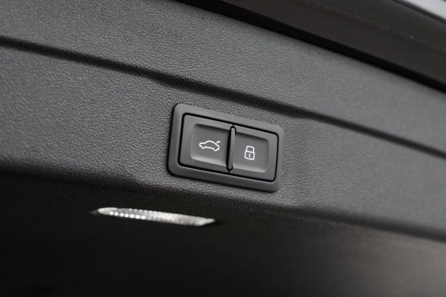 Brūns Audi A6 2025 Mārupe, ar dzinēja tilpumu 2.00 L un nobraukumu 14 tūkst. km par 70490 €, foto 36 vietnē AUTOMOTO.COM.LV