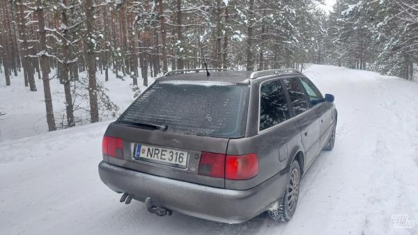 Brown Audi A6 1996 in Vilnius, with an engine capacity of 2.50 L and mileage of 452 thousand km for 2700 €, photo 6 on AUTOMOTO.COM.LV