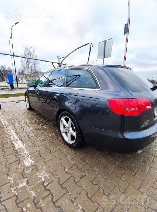 Brown Audi A6 2005 in Riga, with an engine capacity of 3.20 L and mileage of 306 thousand km for 3500 €, photo 4 on AUTOMOTO.COM.LV