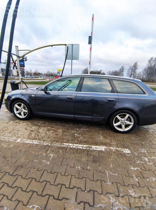 Brown Audi A6 2005 in Riga, with an engine capacity of 3.20 L and mileage of 306 thousand km for 3500 €, photo 5 on AUTOMOTO.COM.LV