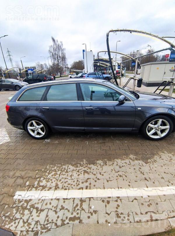 Brown Audi A6 2005 in Riga, with an engine capacity of 3.20 L and mileage of 306 thousand km for 3500 €, photo 6 on AUTOMOTO.COM.LV