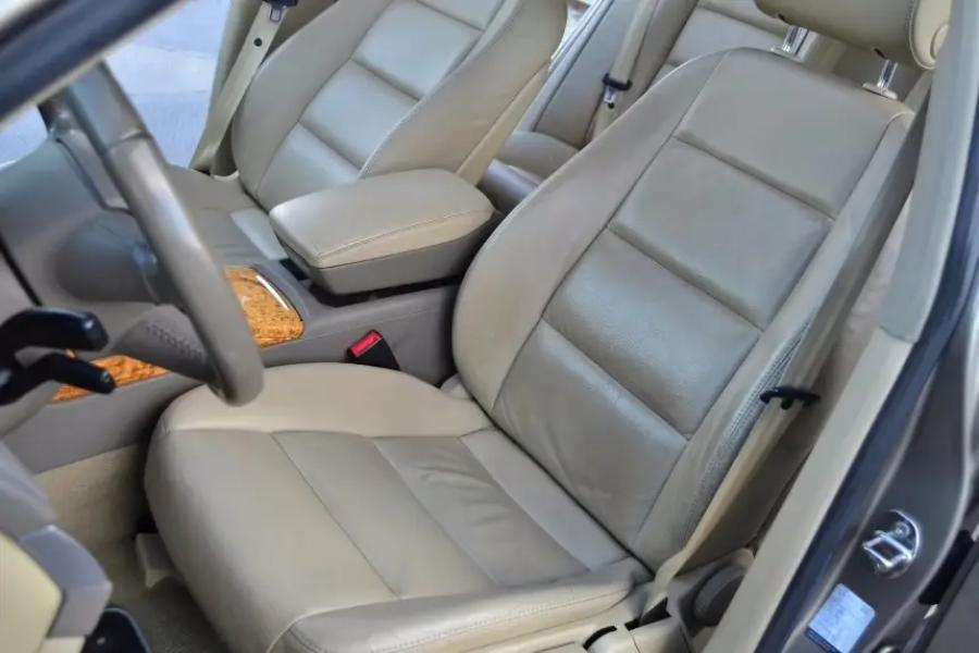 Brūns Audi A6 2006 Jēkabpils, ar dzinēja tilpumu 2.70 L un nobraukumu 203 tūkst. km par 5000 €, foto 17 vietnē AUTOMOTO.COM.LV