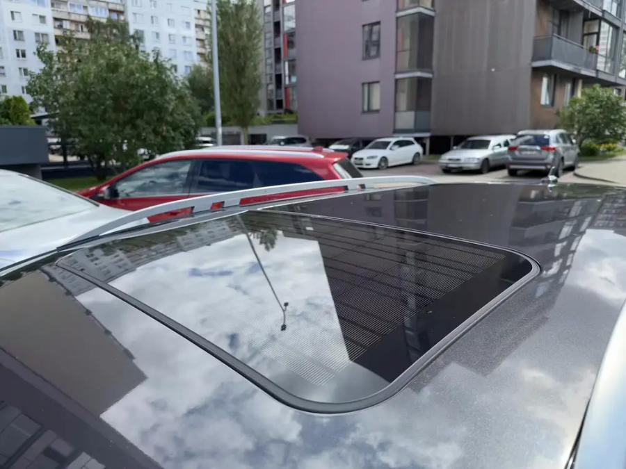 Brown Audi A6 2006 in Riga, with an engine capacity of 3.00 L and mileage of 296 thousand km for 4990 €, photo 7 on AUTOMOTO.COM.LV