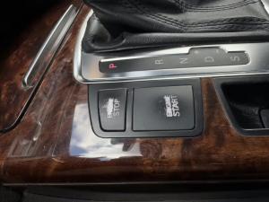 Brown Audi A6 2006 in Riga, with an engine capacity of 3.00 L and mileage of 296 thousand km for 4990 €, photo 26 on AUTOMOTO.COM.LV