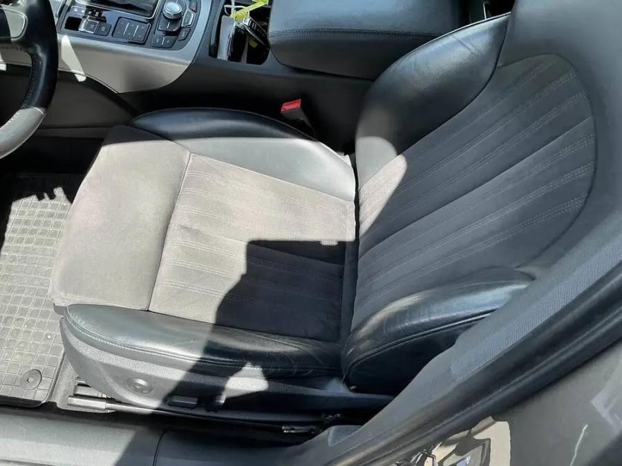 Brown Audi A6 2012 in Marupe, with an engine capacity of 3.00 L and mileage of 333 thousand km for 8990 €, photo 7 on AUTOMOTO.COM.LV