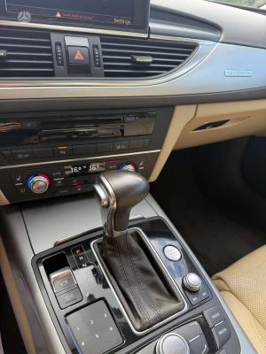 Brown Audi A6 2012 in Prienai, with an engine capacity of 2.97 L and mileage of 295 thousand km for 8850 €, photo 15 on AUTOMOTO.COM.LV