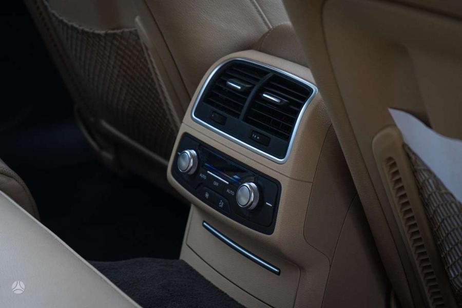 Brown Audi A6 2012 in Birstonas, with an engine capacity of 2.97 L and mileage of 290 thousand km for 7950 €, photo 17 on AUTOMOTO.COM.LV