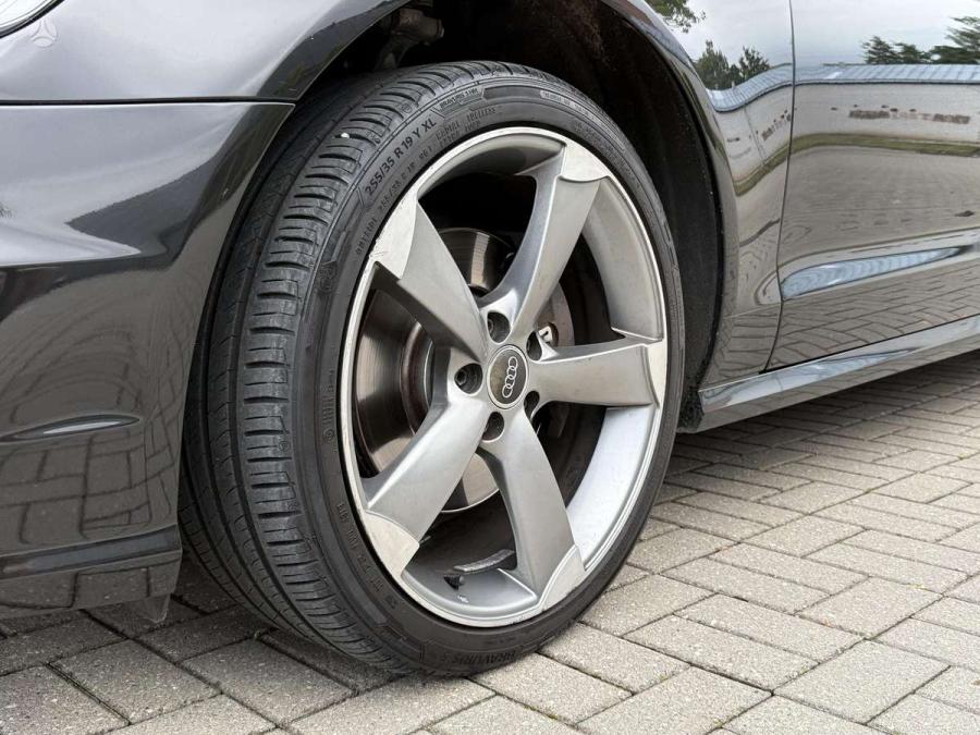 Brown Audi A6 2015 in Kedainiai, with an engine capacity of 1.97 L and mileage of 281 thousand km for 12950 €, photo 18 on AUTOMOTO.COM.LV