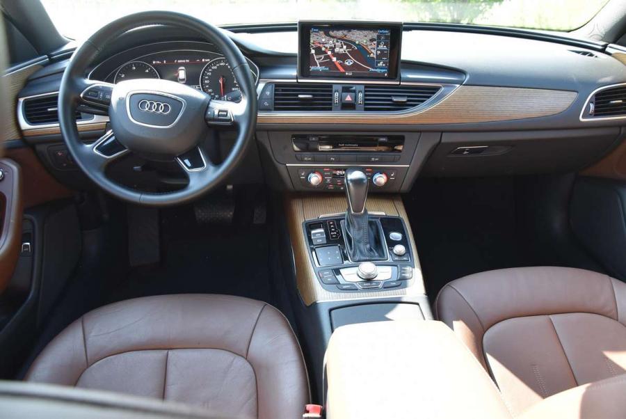 Brown Audi A6 2017 in Vilnius, with an engine capacity of 1.97 L and mileage of 327 thousand km for 12999 €, photo 19 on AUTOMOTO.COM.LV