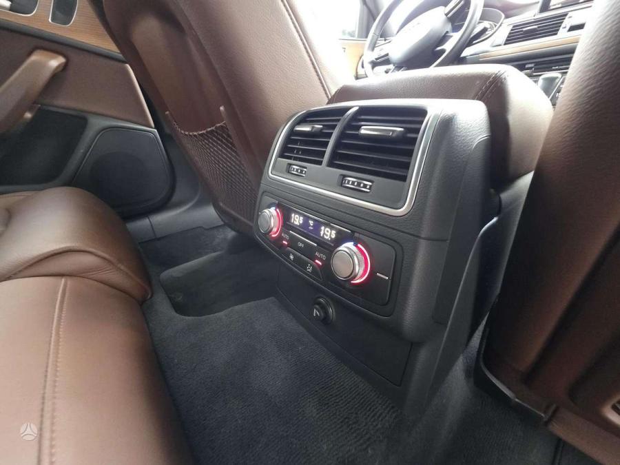 Brown Audi A6 2017 in Vilnius, with an engine capacity of 1.97 L and mileage of 328 thousand km for 11500 €, photo 12 on AUTOMOTO.COM.LV