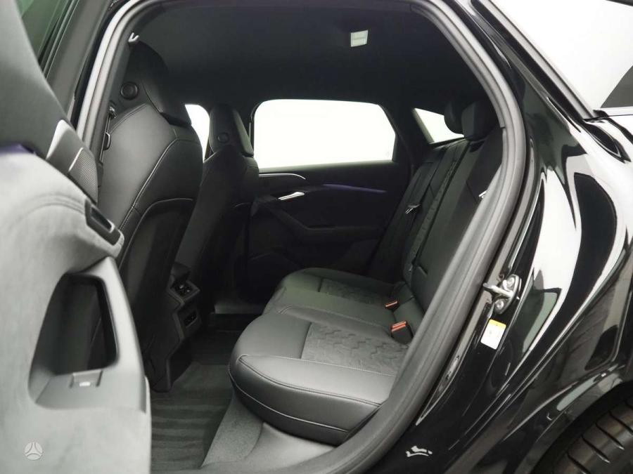 Black Audi A6 e-tron 2026 in Vilnius, with an engine capacity of 0.00 L and mileage of 1 thousand km for 69900 €, photo 18 on AUTOMOTO.COM.LV