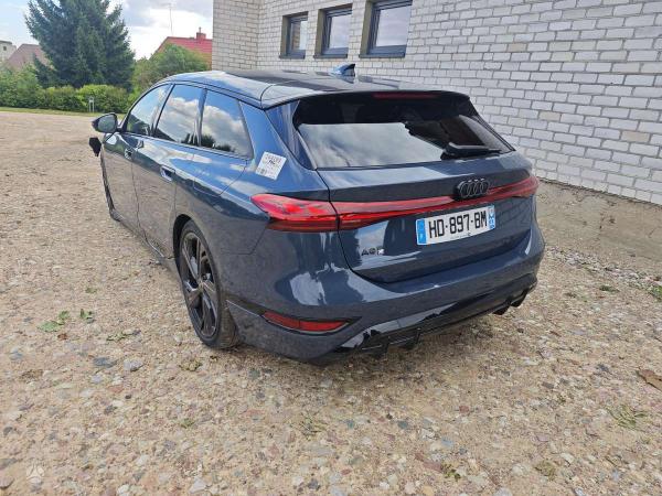 Blue Audi A6 e-tron 2025 in Telschi, with an engine capacity of 0.00 L and mileage of 30 thousand km for 28500 €, photo 8 on AUTOMOTO.COM.LV