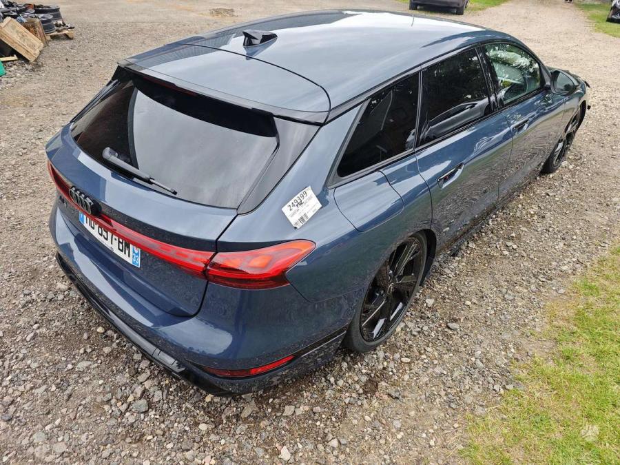 Audi A6 e-tron 2025 Telšiai, ar dzinēja tilpumu 0.00 L un nobraukumu 34 tūkst. km par 28500 €, foto 7 vietnē AUTOMOTO.COM.LV