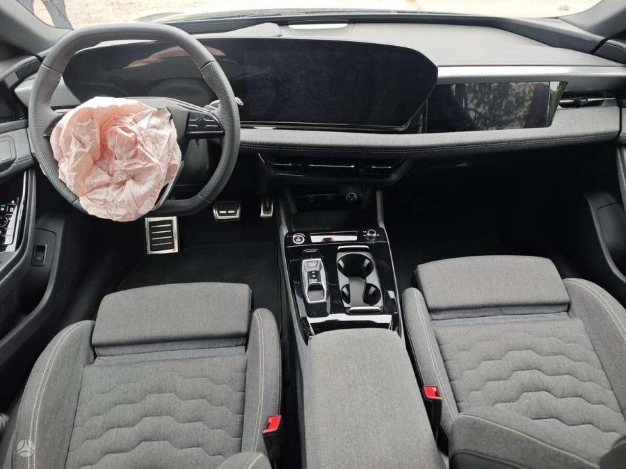Audi A6 e-tron 2025 Telšiai, ar dzinēja tilpumu 0.00 L un nobraukumu 34 tūkst. km par 28500 €, foto 20 vietnē AUTOMOTO.COM.LV