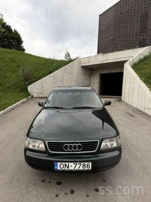 Green Audi A6 1995 in Riga, with an engine capacity of 2.50 L and mileage of 330 thousand km for 3700 €, photo 3 on AUTOMOTO.COM.LV