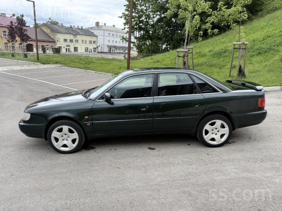 Green Audi A6 1995 in Riga, with an engine capacity of 2.50 L and mileage of 330 thousand km for 3700 €, photo 5 on AUTOMOTO.COM.LV