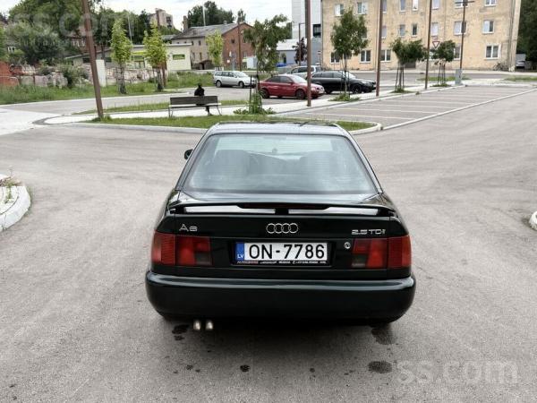 Zaļš Audi A6 1995 Rīga, ar dzinēja tilpumu 2.50 L un nobraukumu 330 tūkst. km par 3700 €, foto 7 vietnē AUTOMOTO.COM.LV