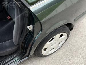Green Audi A6 1995 in Riga, with an engine capacity of 2.50 L and mileage of 330 thousand km for 3700 €, photo 10 on AUTOMOTO.COM.LV