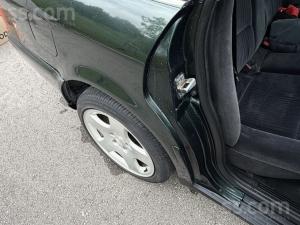 Green Audi A6 1995 in Riga, with an engine capacity of 2.50 L and mileage of 330 thousand km for 3700 €, photo 12 on AUTOMOTO.COM.LV