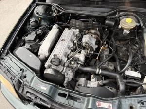 Green Audi A6 1995 in Riga, with an engine capacity of 2.50 L and mileage of 330 thousand km for 3700 €, photo 23 on AUTOMOTO.COM.LV