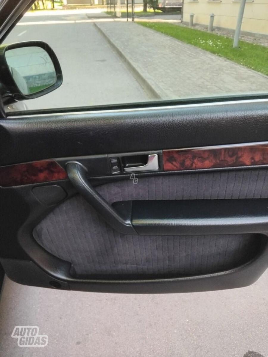 Zaļš Audi A6 1996 Raseiniai, ar dzinēja tilpumu 2.50 L un nobraukumu 460 tūkst. km par 2050 €, foto 9 vietnē AUTOMOTO.COM.LV