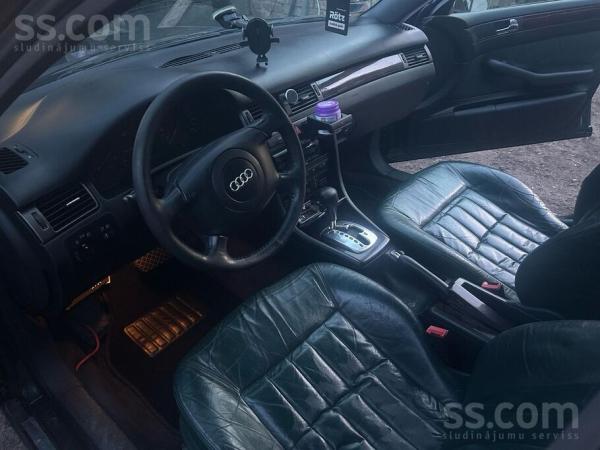 Green Audi A6 1997 in Liepaja, with an engine capacity of 2.40 L and mileage of 328 thousand km for 950 €, photo 5 on AUTOMOTO.COM.LV