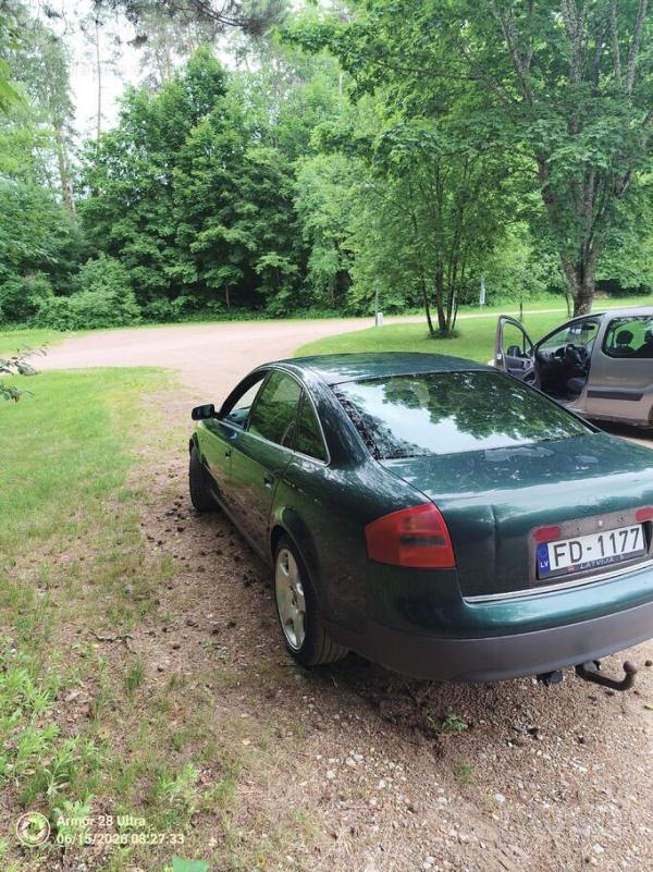 Green Audi A6 1997 in Cesis, with an engine capacity of 2.40 L and mileage of 222 thousand km for 1500 €, photo 1 on AUTOMOTO.COM.LV