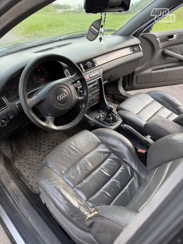 Green Audi A6 1997 in Alytus, with an engine capacity of 2.40 L and mileage of 484 thousand km for 1000 €, photo 8 on AUTOMOTO.COM.LV