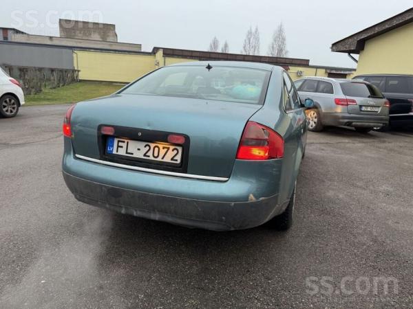 Zaļš Audi A6 1998 Rīga, ar dzinēja tilpumu 2.40 L un nobraukumu 382 tūkst. km par 290 €, foto 4 vietnē AUTOMOTO.COM.LV
