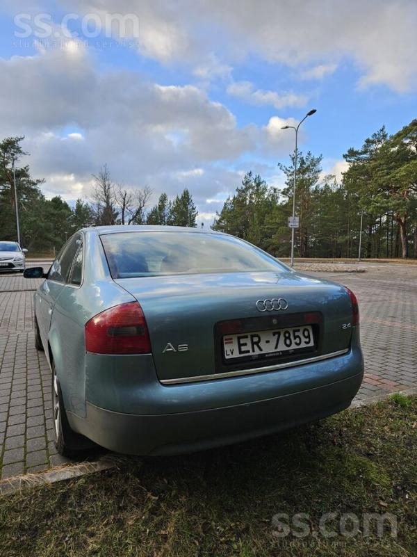 Green Audi A6 1998 in Ventspils, with an engine capacity of 2.40 L and mileage of 258 thousand km for 700 €, photo 2 on AUTOMOTO.COM.LV