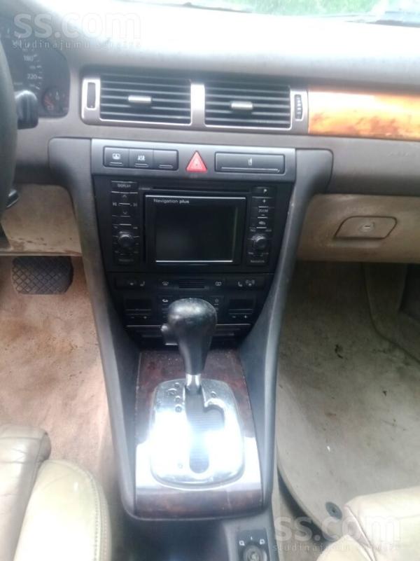 Zaļš Audi A6 1998 Rīga, ar dzinēja tilpumu 2.80 L un nobraukumu 370 tūkst. km par 350 €, foto 6 vietnē AUTOMOTO.COM.LV