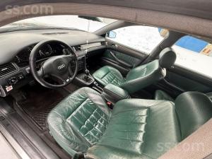 Green Audi A6 1998 in Daugavpils, with an engine capacity of 2.40 L and mileage of 382 thousand km for 1100 €, photo 8 on AUTOMOTO.COM.LV
