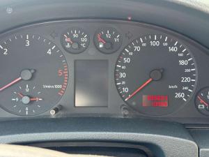 Zaļš Audi A6 1998 Ukmergė, ar dzinēja tilpumu 2.50 L un nobraukumu 396 tūkst. km par 1200 €, foto 14 vietnē AUTOMOTO.COM.LV