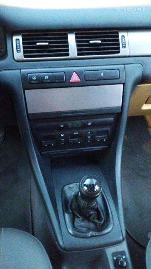 Zaļš Audi A6 1999 Kėdainiai, ar dzinēja tilpumu 2.40 L un nobraukumu 276 tūkst. km par 650 €, foto 8 vietnē AUTOMOTO.COM.LV