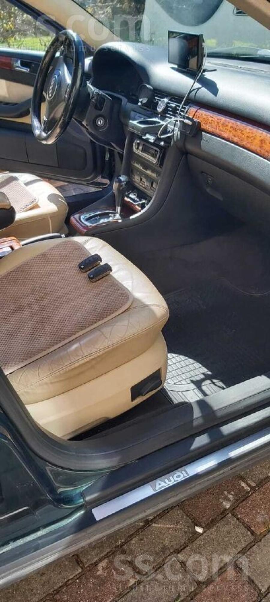 Zaļš Audi A6 2000 Liepāja, ar dzinēja tilpumu 2.50 L un nobraukumu 325 tūkst. km par 2200 €, foto 8 vietnē AUTOMOTO.COM.LV