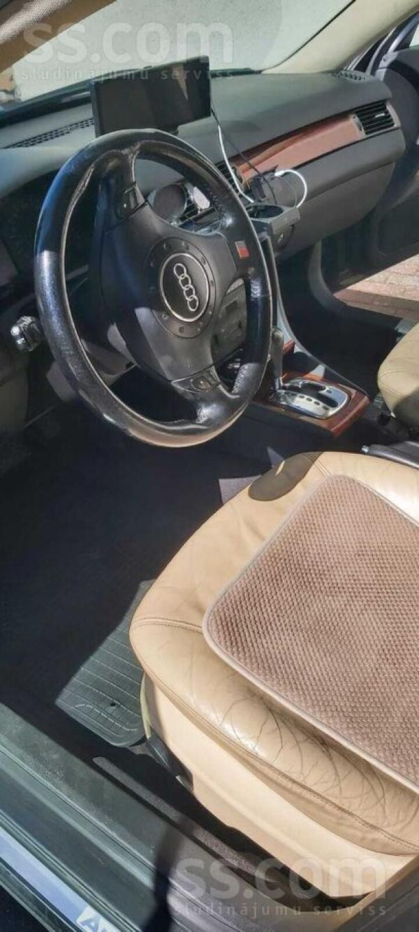 Zaļš Audi A6 2000 Liepāja, ar dzinēja tilpumu 2.50 L un nobraukumu 325 tūkst. km par 2200 €, foto 10 vietnē AUTOMOTO.COM.LV
