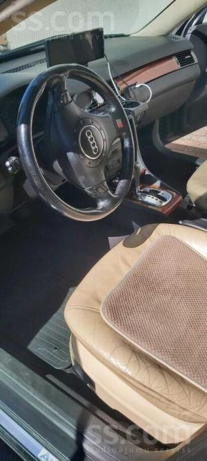 Zaļš Audi A6 2000 Liepāja, ar dzinēja tilpumu 2.50 L un nobraukumu 325 tūkst. km par 2200 €, foto 11 vietnē AUTOMOTO.COM.LV