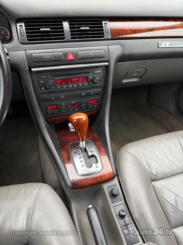 Audi A6 2003 Tartu vietnē Zaļš Audi A6 2003 Tartu, ar dzinēja tilpumu 1.90 L un nobraukumu 350 tūkst. km par 2500 €, foto 11 vietnē AUTOMOTO.COM.LV