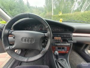 Zaļš Audi A6 1994 Viļņa, ar dzinēja tilpumu 2.50 L un nobraukumu 389 tūkst. km par 870 €, foto 3 vietnē AUTOMOTO.COM.LV