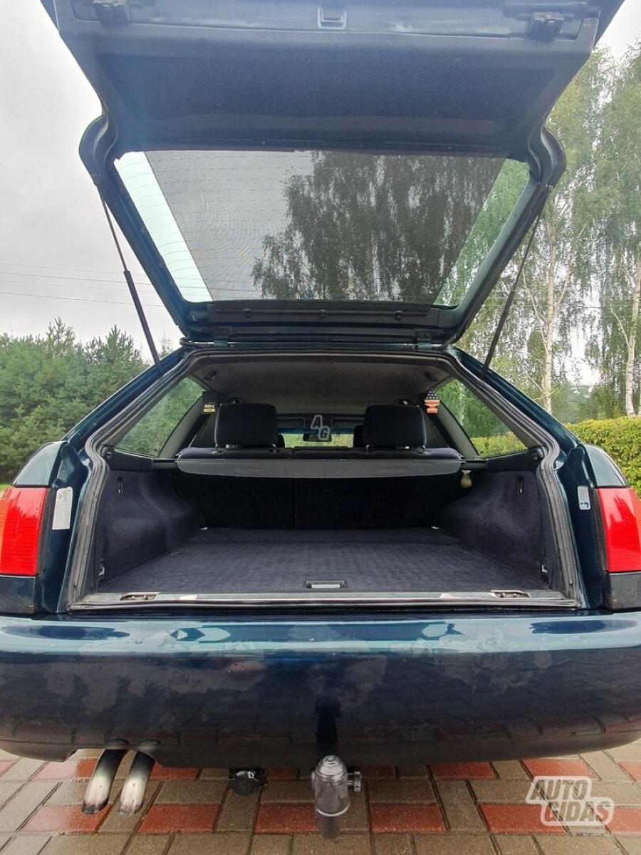 Zaļš Audi A6 1994 Viļņa, ar dzinēja tilpumu 2.50 L un nobraukumu 389 tūkst. km par 870 €, foto 15 vietnē AUTOMOTO.COM.LV