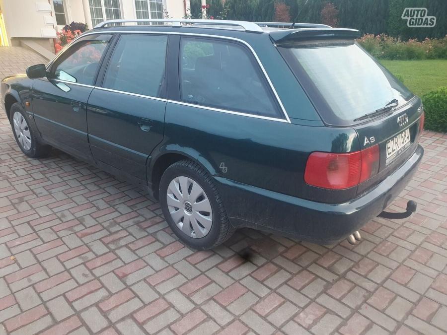 Zaļš Audi A6 1994 Viļņa, ar dzinēja tilpumu 2.50 L un nobraukumu 389 tūkst. km par 870 €, foto 19 vietnē AUTOMOTO.COM.LV