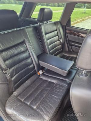 Green Audi A6 1995 in Tallinn, with an engine capacity of 2.50 L and mileage of 577 thousand km for 1400 €, photo 11 on AUTOMOTO.COM.LV