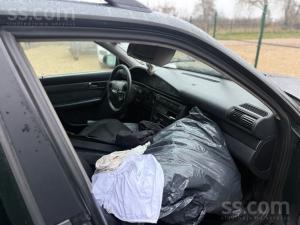 Zaļš Audi A6 1996 Rīga, ar dzinēja tilpumu 1.90 L un nobraukumu 400 tūkst. km par 500 €, foto 7 vietnē AUTOMOTO.COM.LV