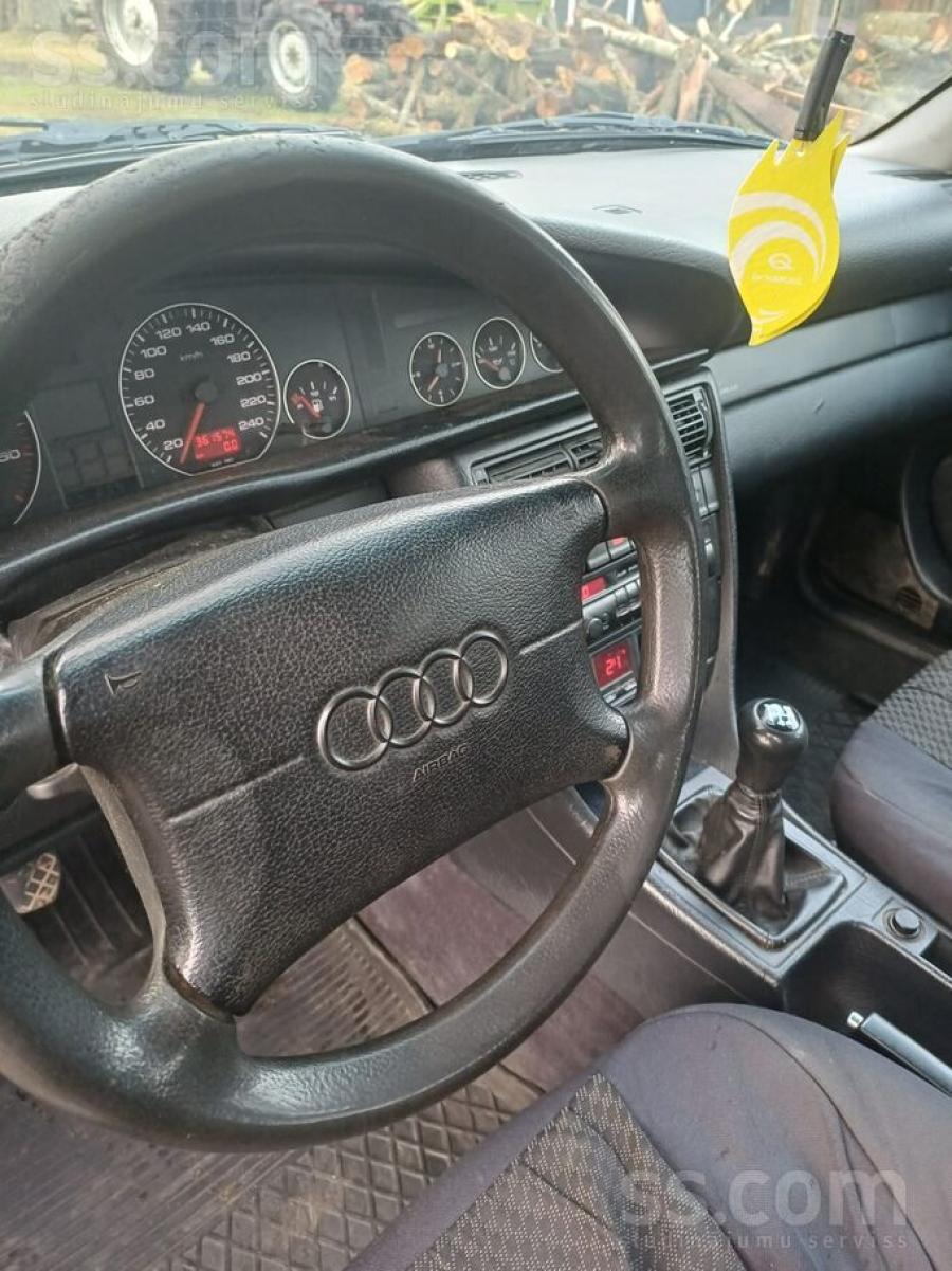 Zaļš Audi A6 1996 Balvi, ar dzinēja tilpumu 1.90 L un nobraukumu 361 tūkst. km par 1650 €, foto 5 vietnē AUTOMOTO.COM.LV