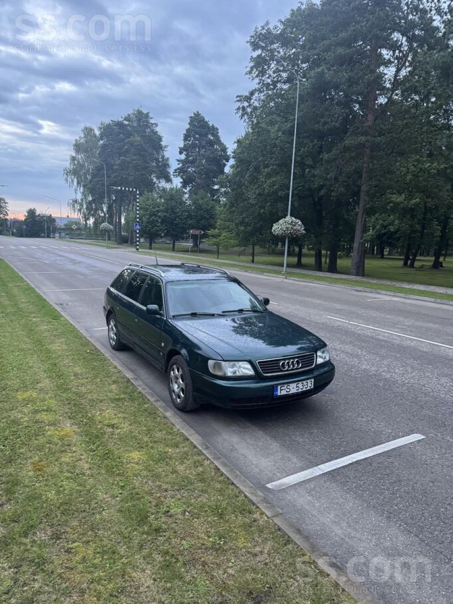 Green Audi A6 1996 in Preili, with an engine capacity of 2.50 L and mileage of 382 thousand km for 1100 €, photo 5 on AUTOMOTO.COM.LV