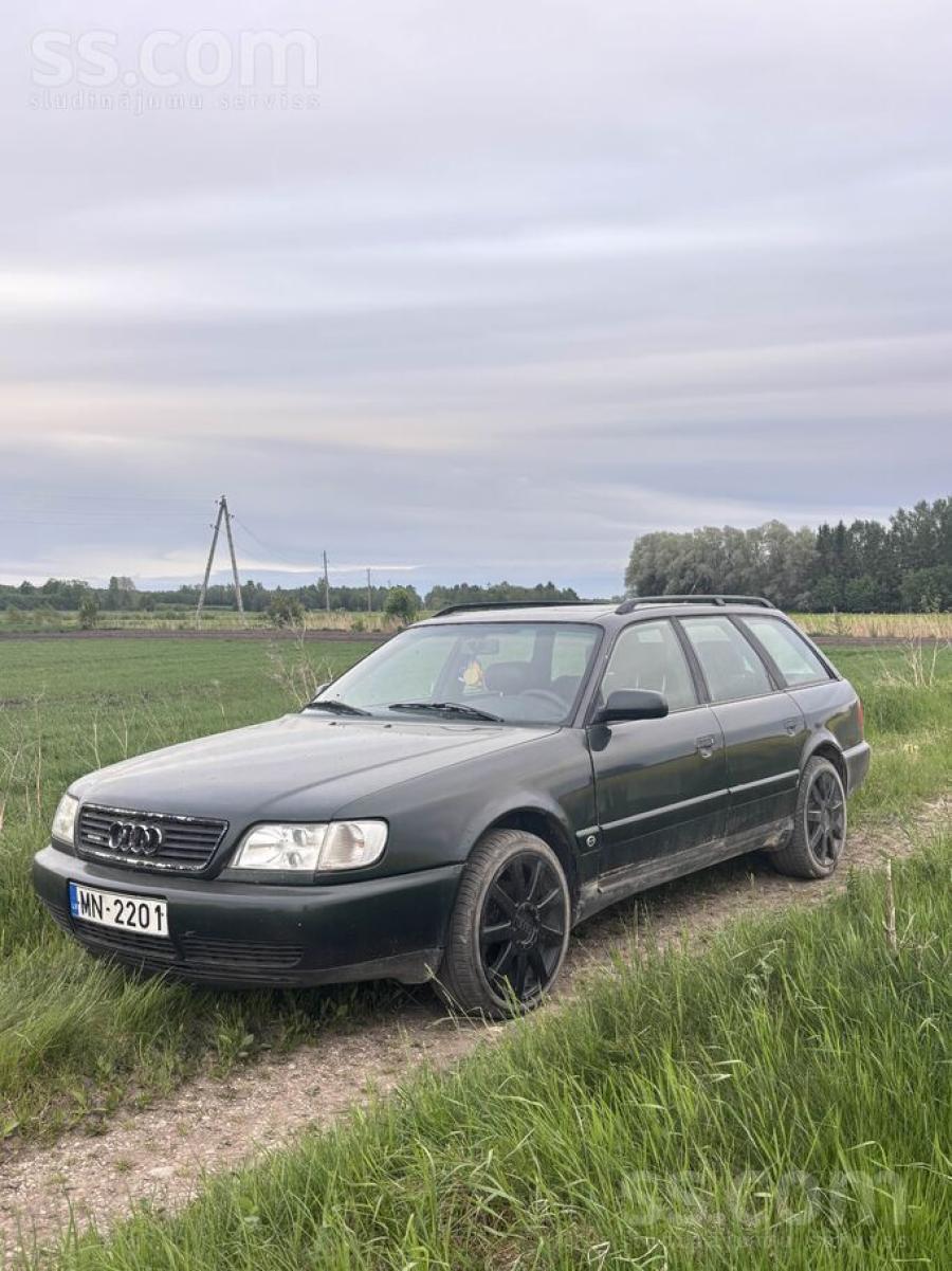 Green Audi A6 1996 in Liepaja, with an engine capacity of 2.50 L and mileage of 338 thousand km for 1750 €, photo 1 on AUTOMOTO.COM.LV