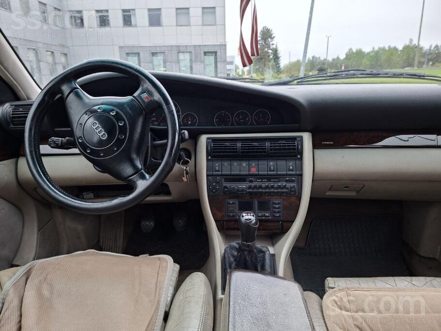 Green Audi A6 1996 in Riga, with an engine capacity of 2.50 L and mileage of 530 thousand km for 1200 €, photo 8 on AUTOMOTO.COM.LV